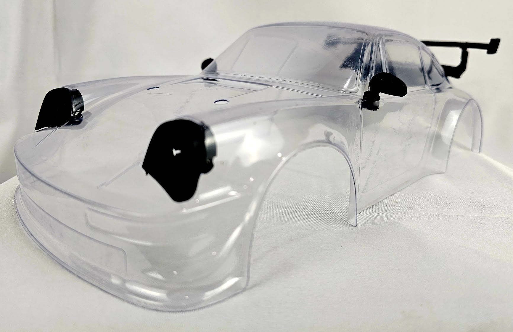 UDI RC Amphicyon Clear Body – Eds RC